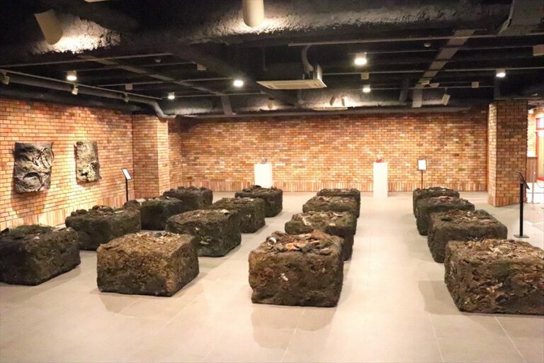 Art Factory 城南島 (Tokyo, Japan)| 贅沢な空間に身を置く | リセットする